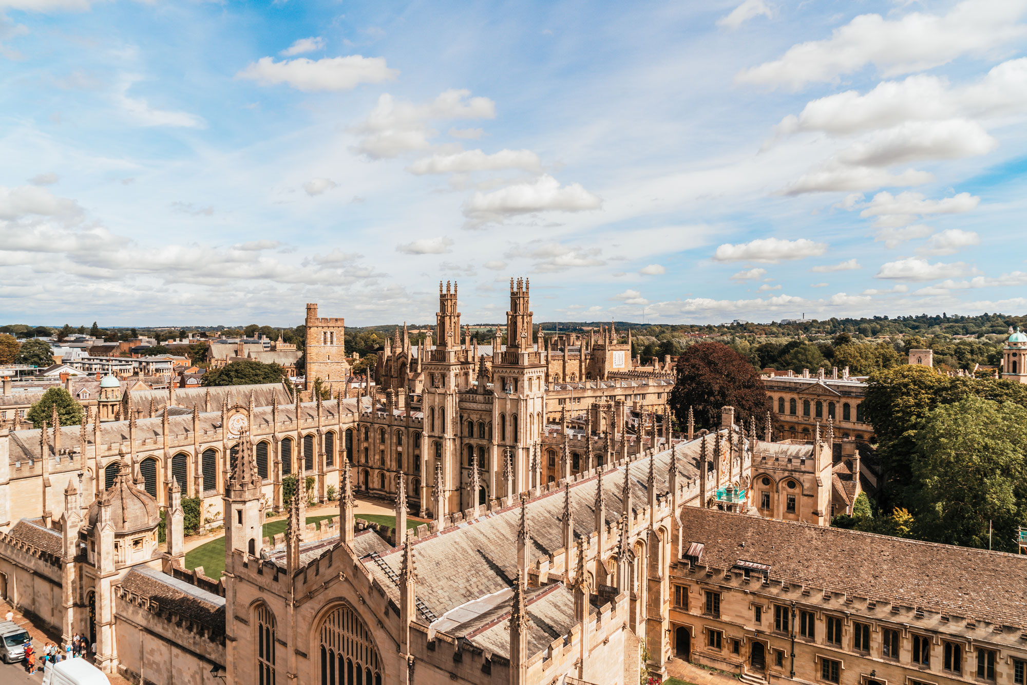 Historic Oxford Walking Tour | St Cross College