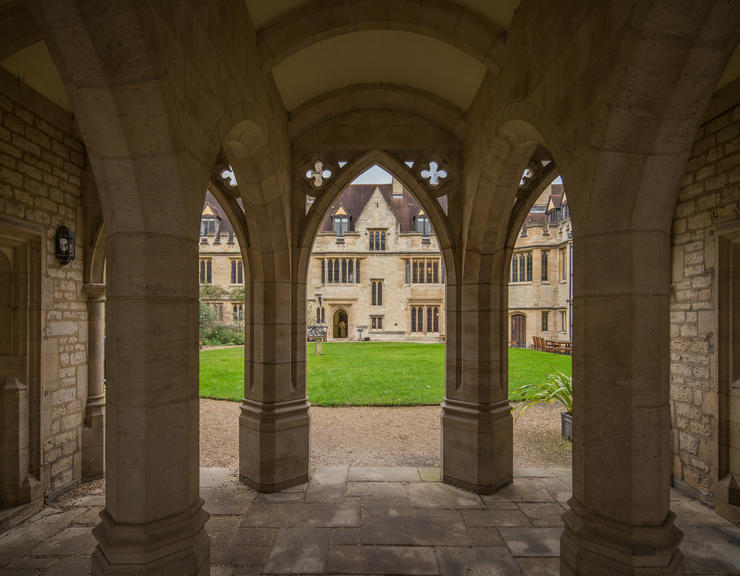 Contact | St Cross College